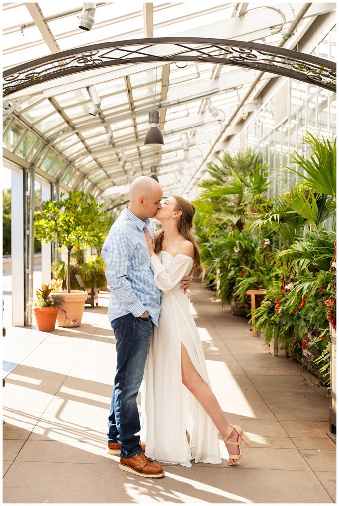 Jessica & Dustin's Botanic Gardens Engagement Session ...